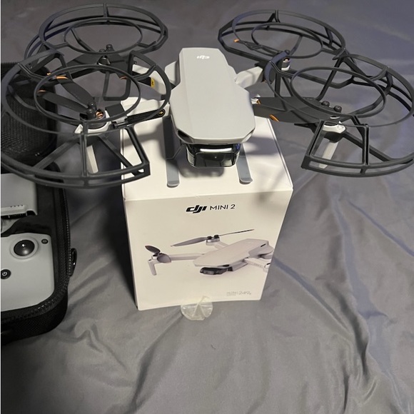 dji mini 2 | Cameras, Photo & Video | This Is A Dji Mini 2 Drone With A ...